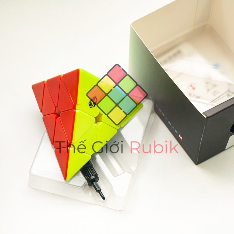 QiYi Magnetic Pyraminx (Bell) v2 (Stickerless) – Thế Giới Rubik