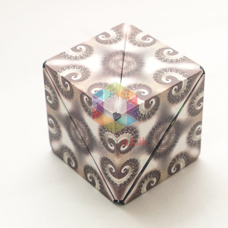 Shape shiftting cube (heart) – Thế Giới Rubik
